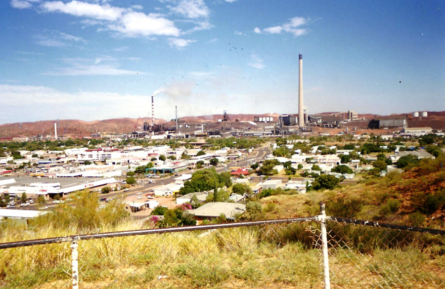 Mount Isa Mines: stopping water inflow into pilot holes for raise bore ...